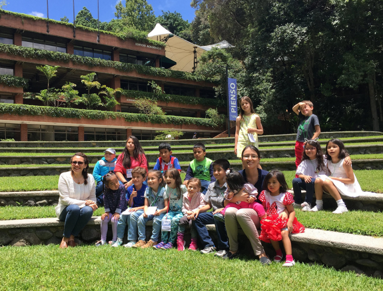 colibri normal - El Amigo de la Marro