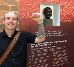 Andrew T. Young en la UFM - El Amigo de la Marro