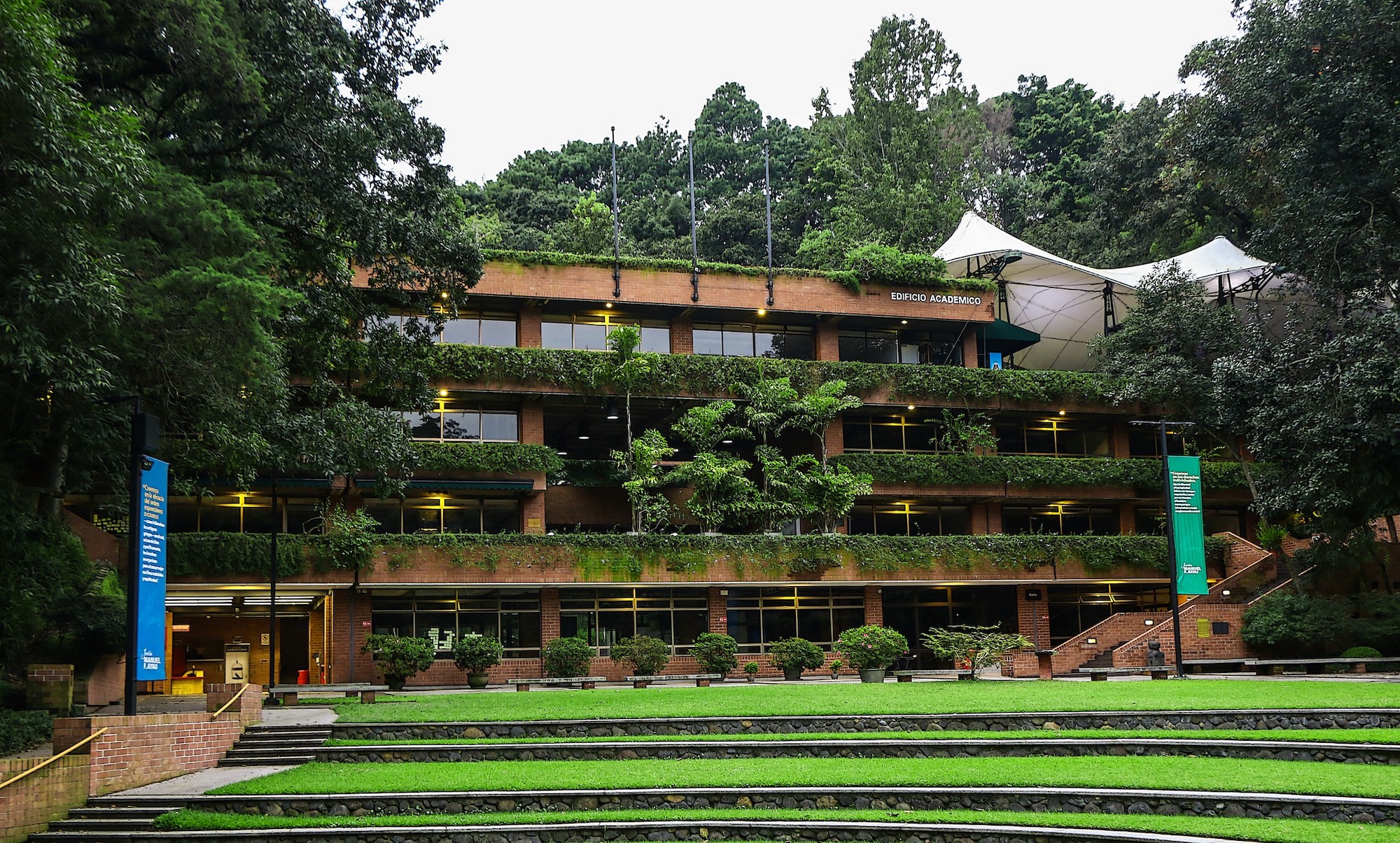 Normales actividades en UFM - El Amigo de la Marro