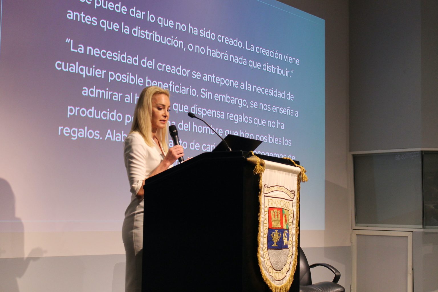 Recorrido inspirador en el Festival del Capitalismo - El Amigo de la Marro