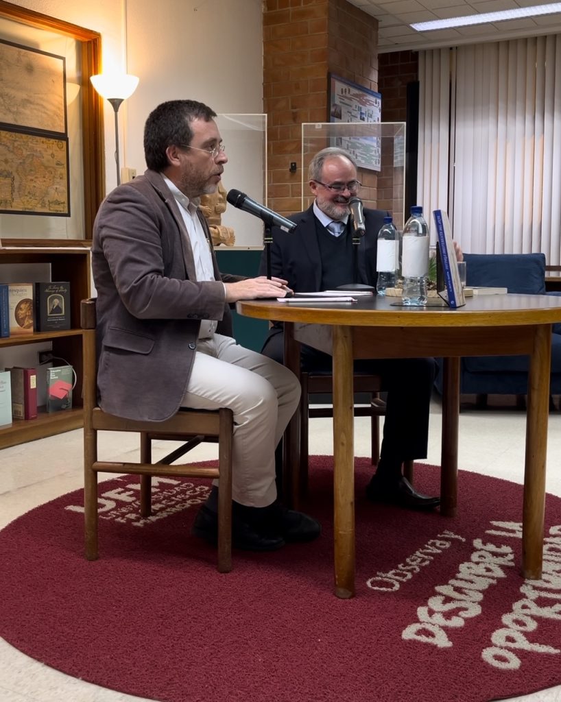 Viaje en la historia: tres libros cautivadores, presentados en la UFM ...