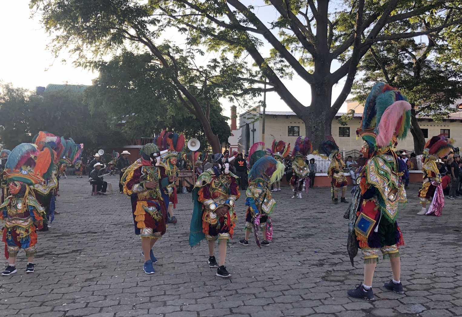 El baile de la conquista, más allá de la leyenda - El Amigo de la Marro
