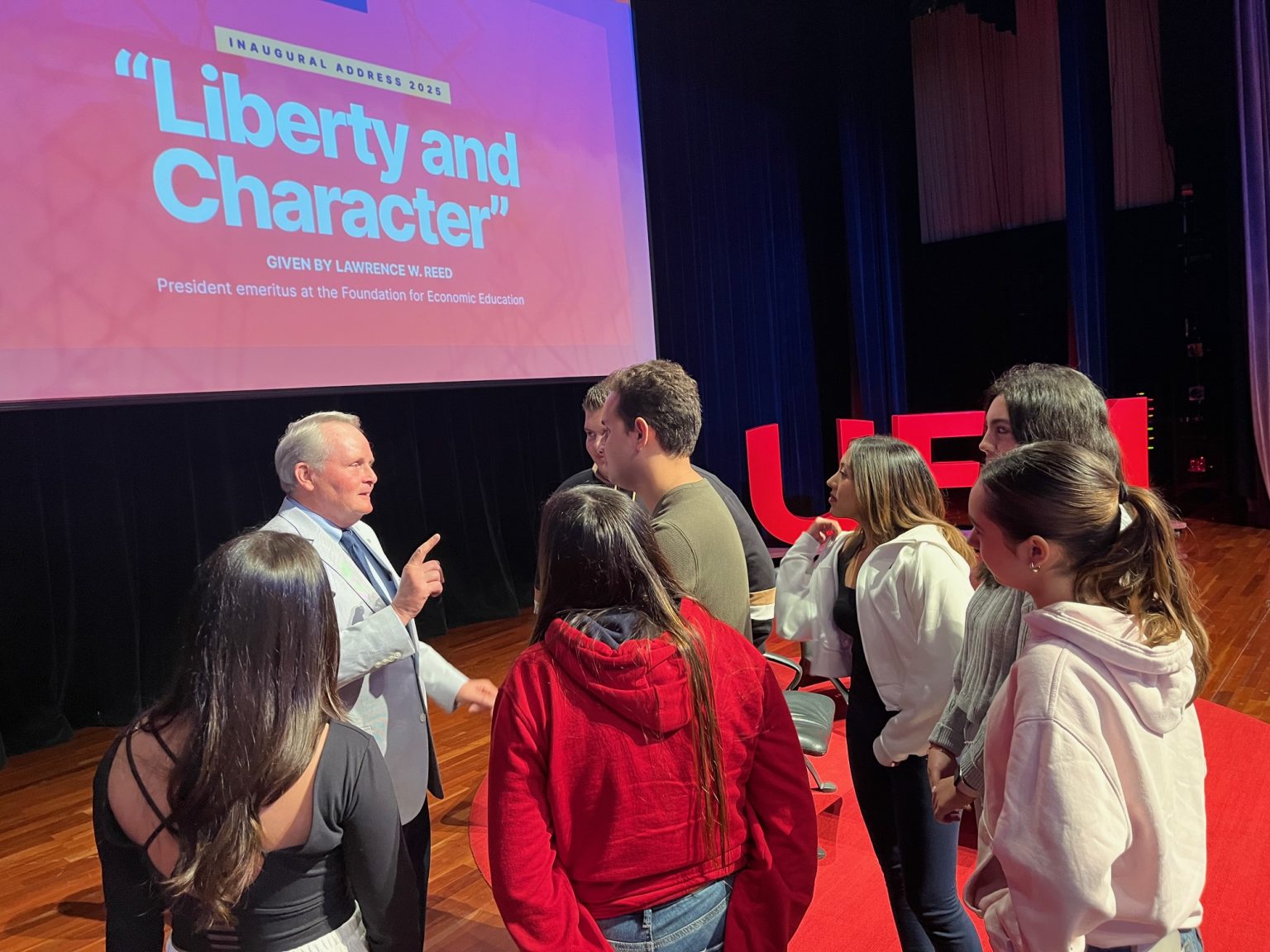 Libertad, carácter y la fórmula Reed - El Amigo de la Marro