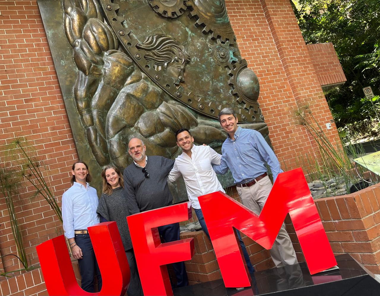 will-dowell-margarita-delgado-ricardo-castillo-jorge-lima-kevin-phillips-atlas-libertas-ufm - El ...